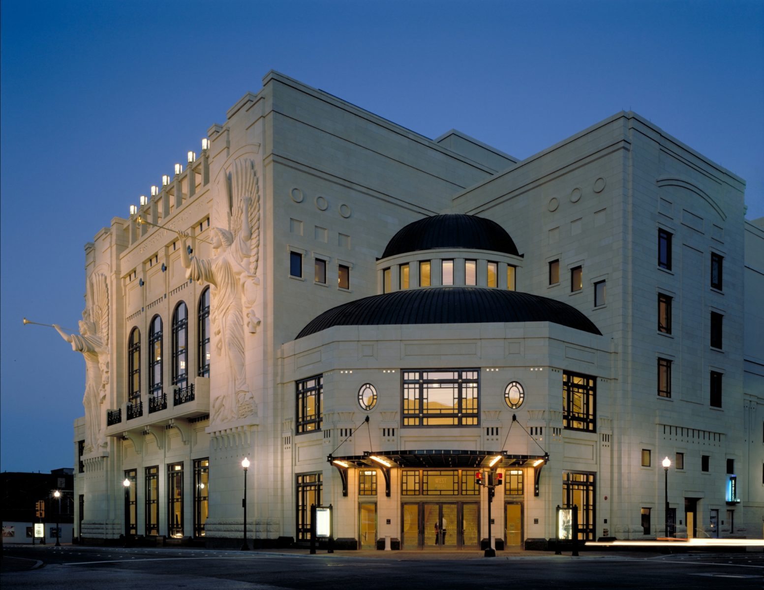 Nancy Lee and Perry R. Bass Hall - Multi-use performance hall, Fort Worth